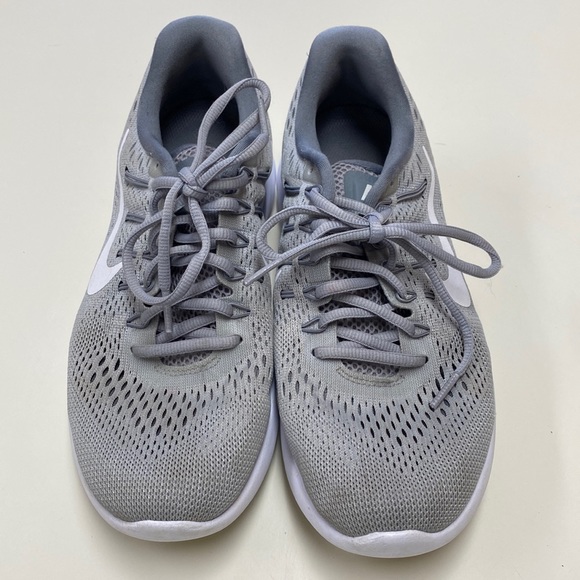 Nike | Shoes | Nike Grey Dynamic Support Shoes | Poshmark